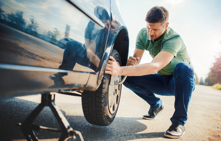 What causes wheel detachment crashes in Texas?